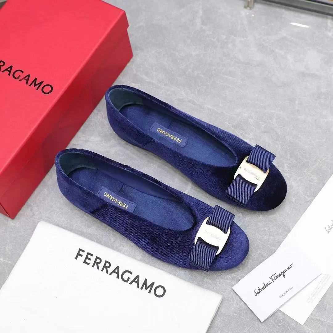 Top mirror Ferragamo Shoes