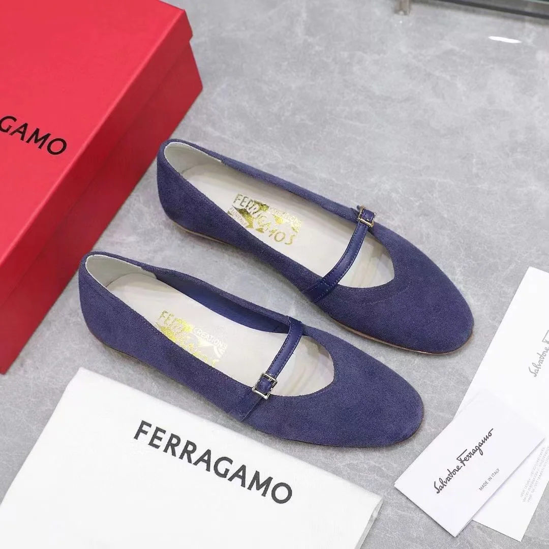 Top mirror Ferragamo Shoes