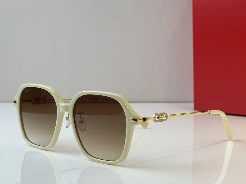 Top mirror Ferragamo Sunglasses