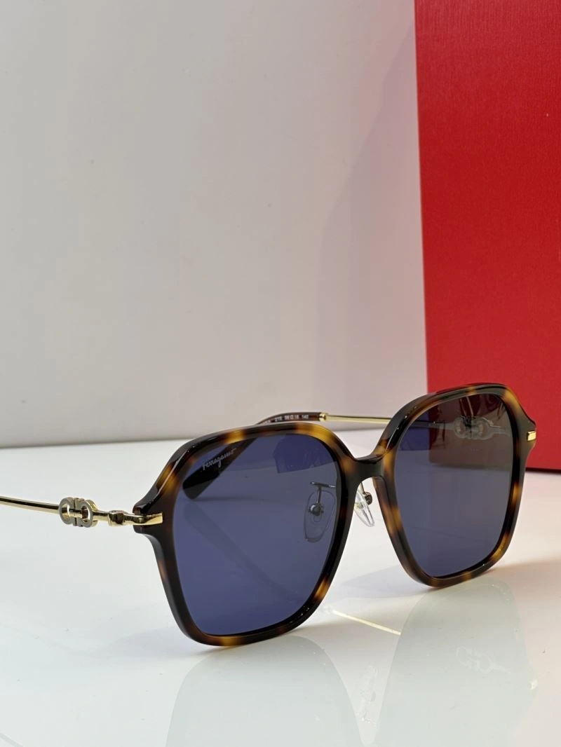 Top mirror Ferragamo Sunglasses