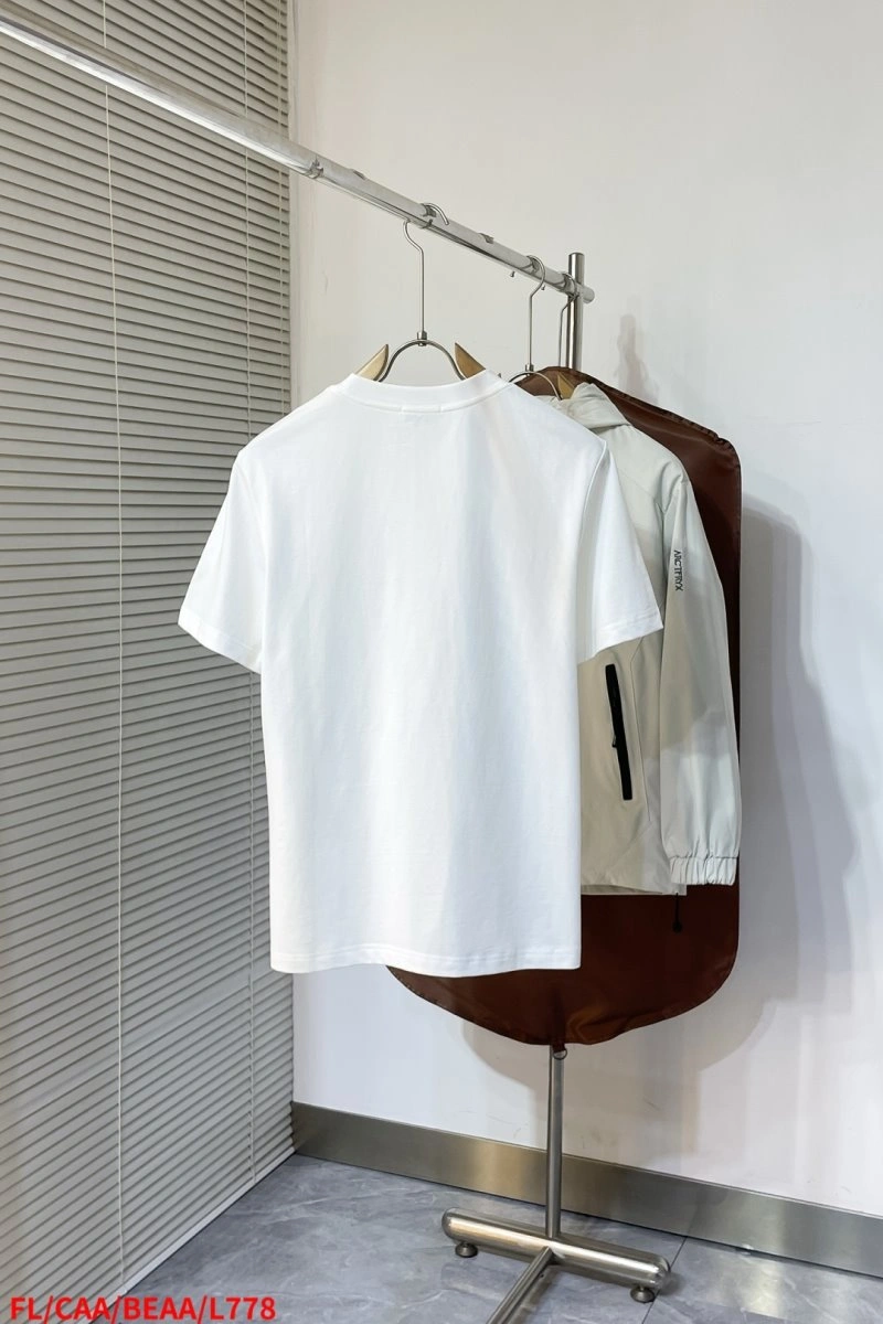 Reasonably priced Ferragamo T-Shirts