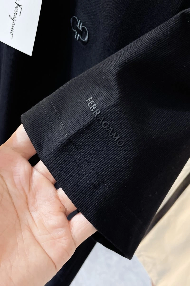 Inexpensive Ferragamo T-Shirts