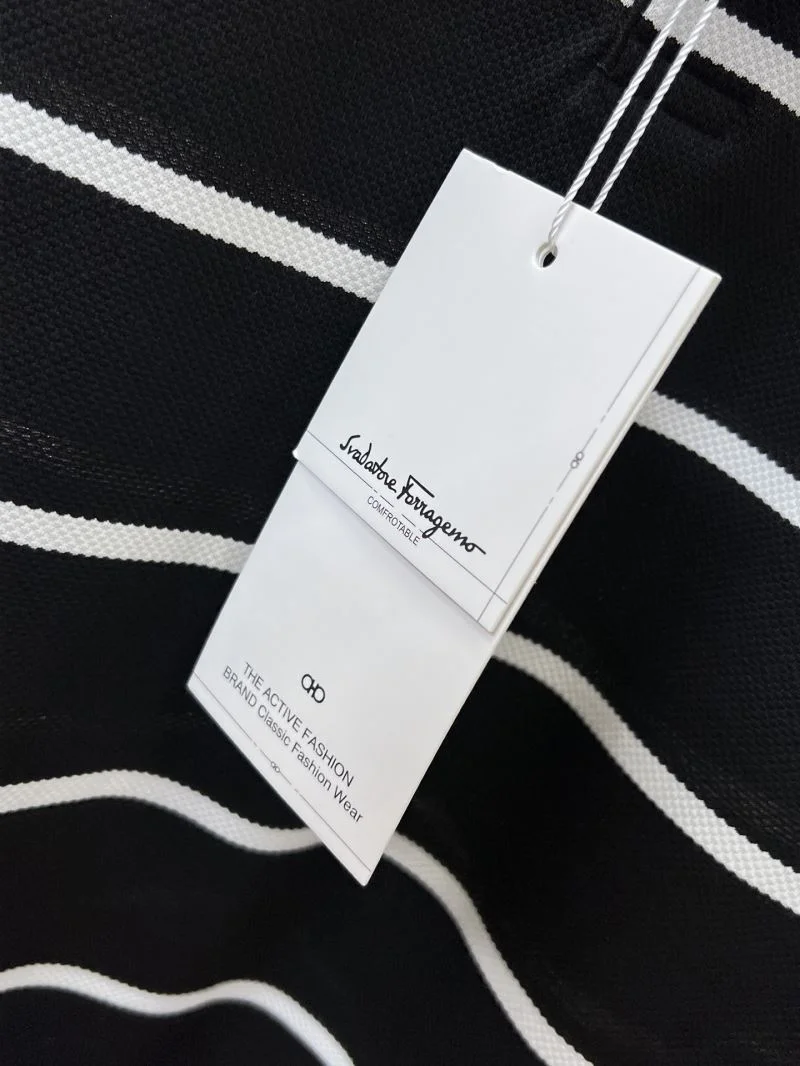Reasonably priced Ferragamo T-Shirts