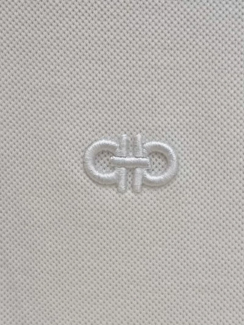 Bargain Ferragamo T-Shirts