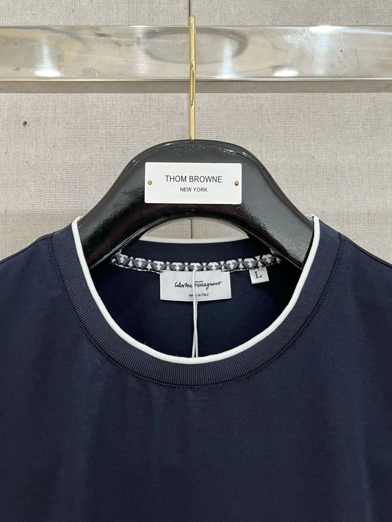 Economical Ferragamo T-Shirts