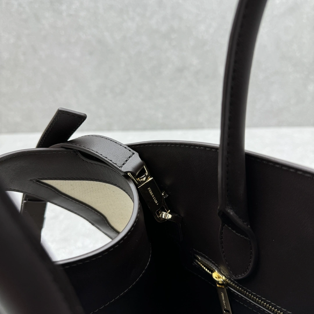 OEM Ferragamo Top Handle Bags