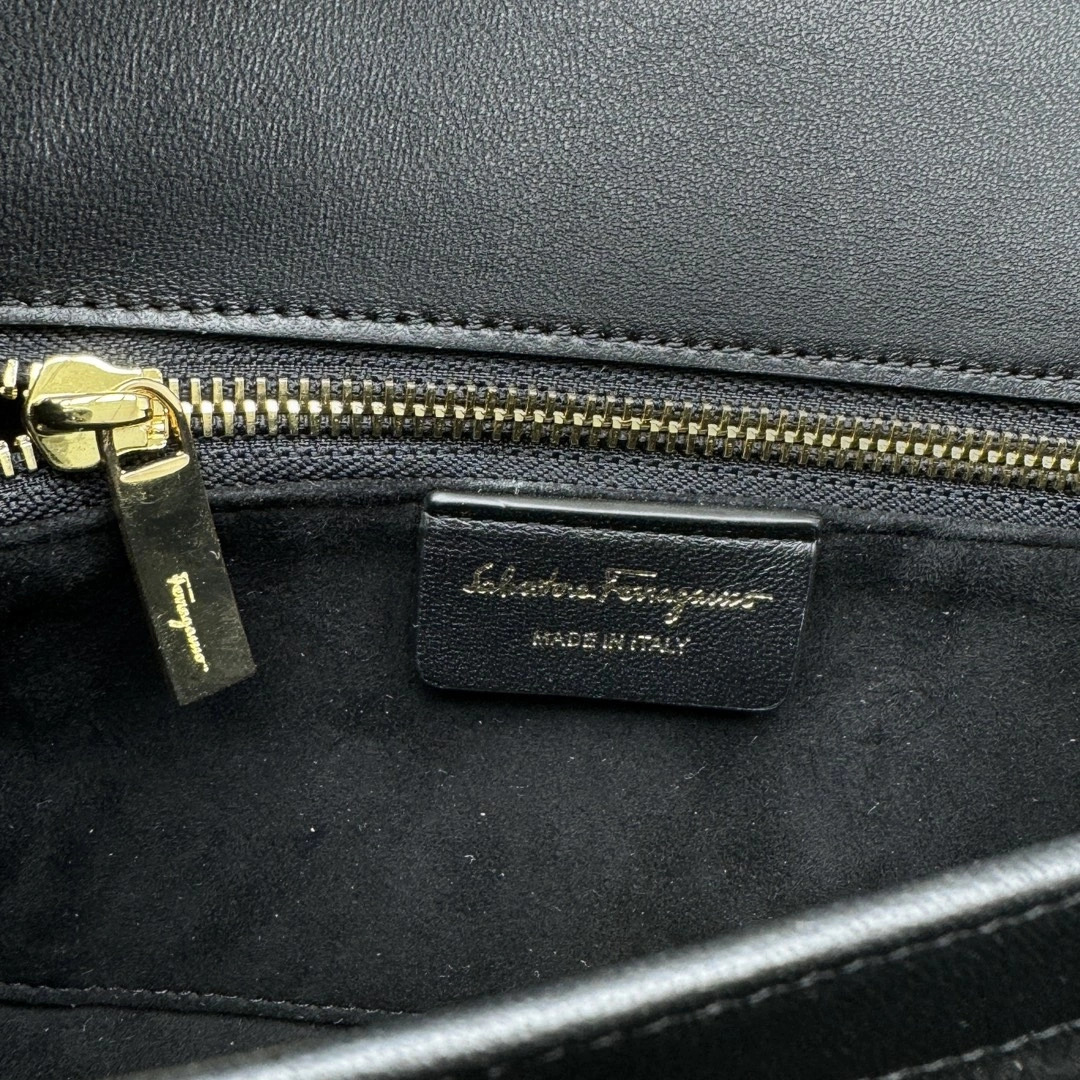 Perfect replica Ferragamo Top Handle Bags