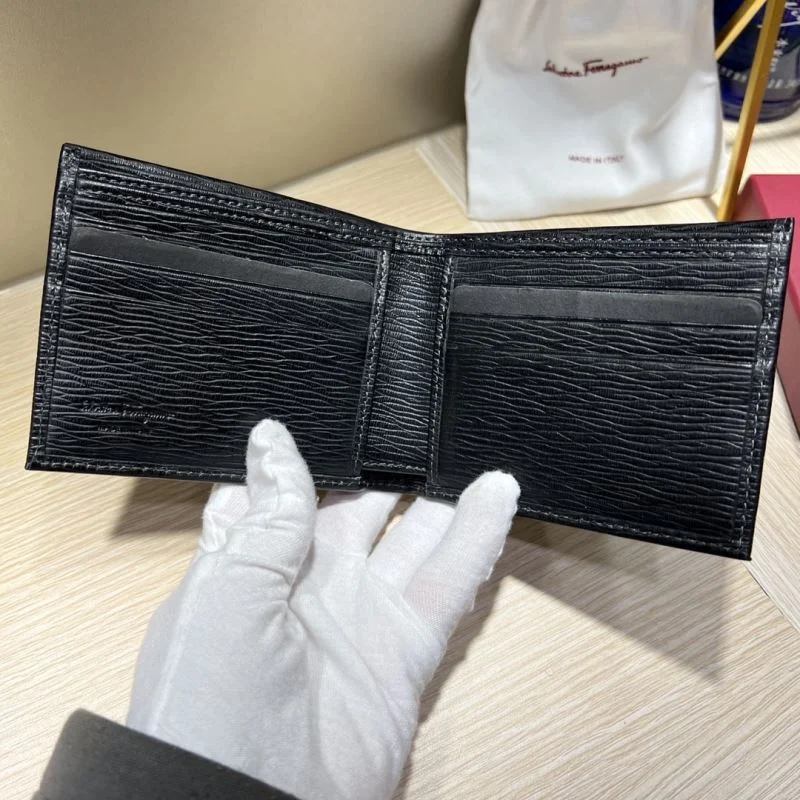 Inexpensive Ferragamo Wallets Purse
