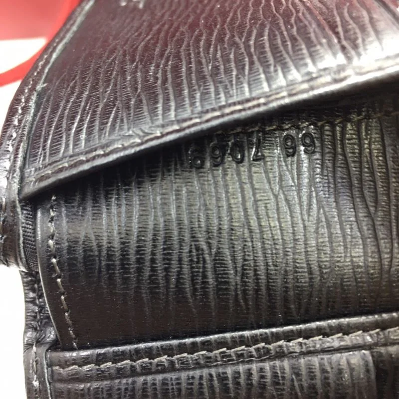 Inexpensive Ferragamo Wallets Purse