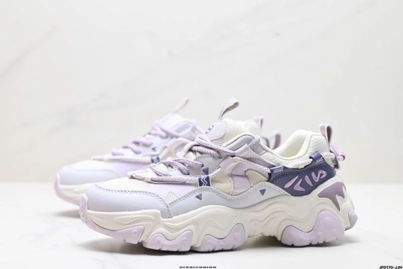 Low-cost Fila Shoes
