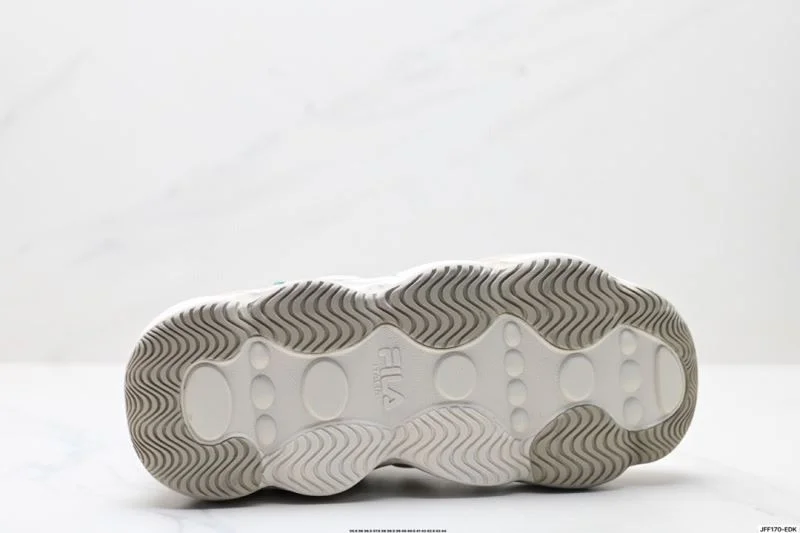 Low-cost Fila Shoes