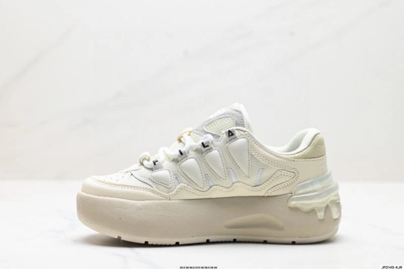 Top mirror Fila Shoes