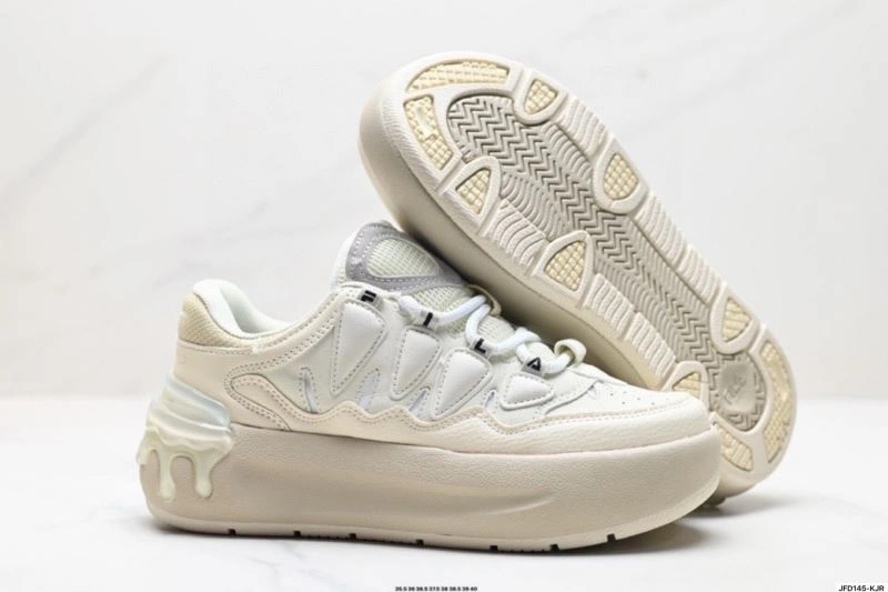 Top mirror Fila Shoes