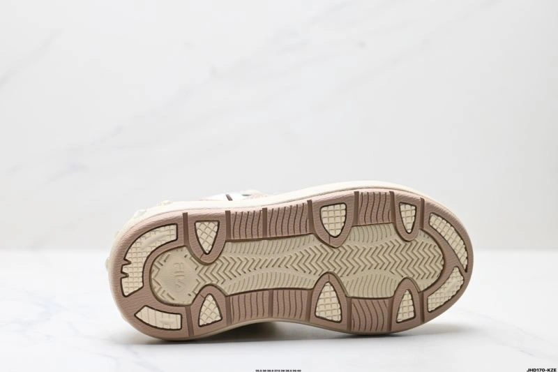 Accurate model Fila Shoes
