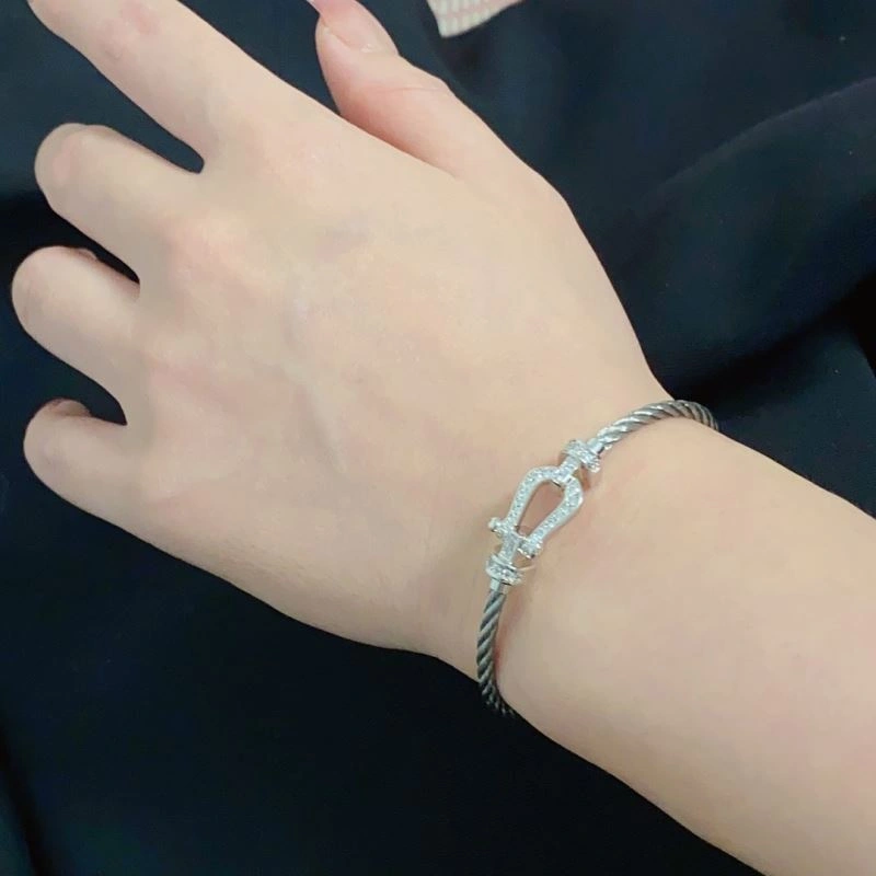Low-cost Fred Bracelets