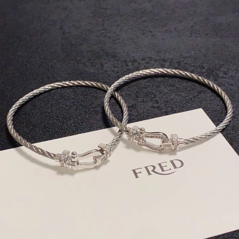 Low-cost Fred Bracelets