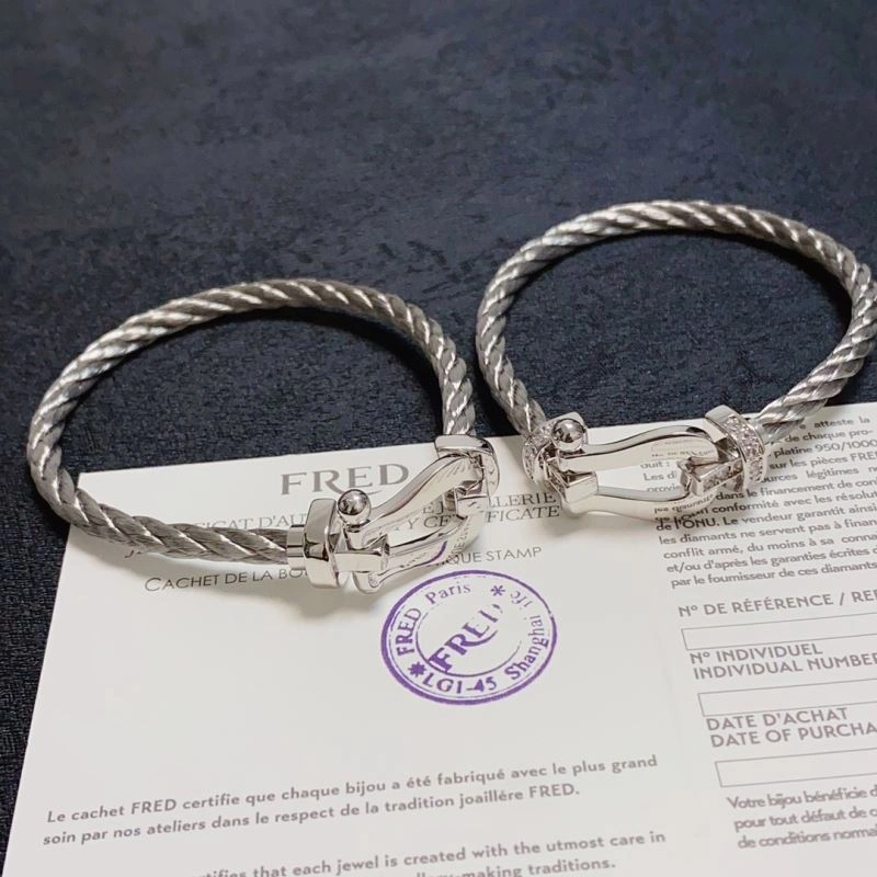 Top mirror Fred Bracelets