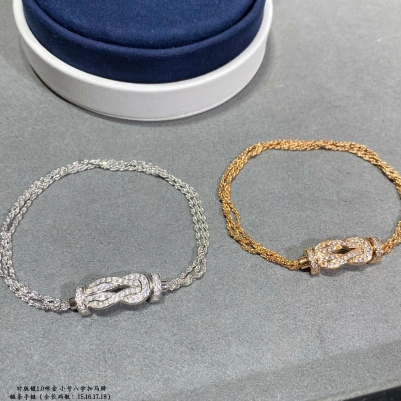Top mirror Fred Bracelets