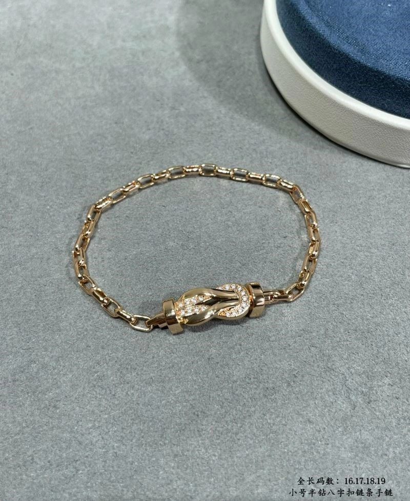 Accurate model Fred Bracelets