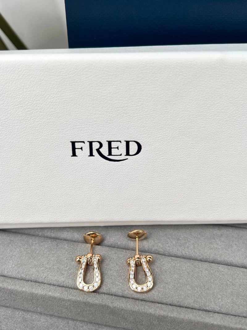 Accurate model Fred Earrings