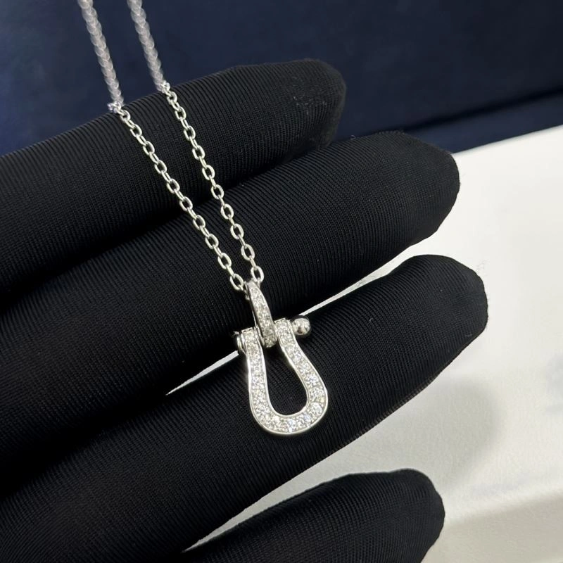 Top match Fred Necklaces