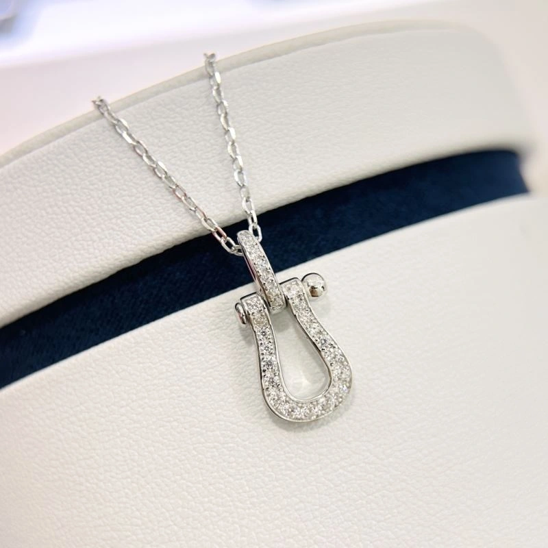 Top match Fred Necklaces
