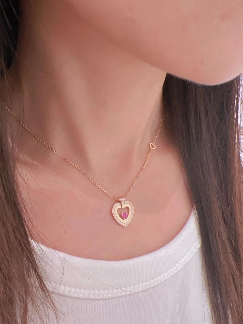 Reasonably priced Fred Necklaces