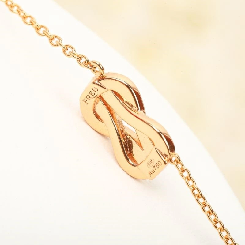 Low-cost Fred Necklaces