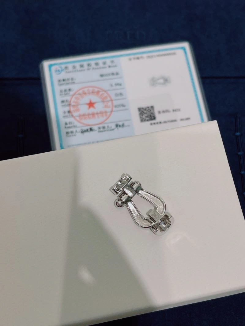 Brand-authenticated Fred Rings