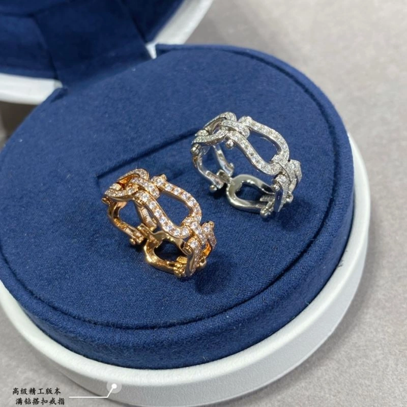 Exact replica Fred Rings