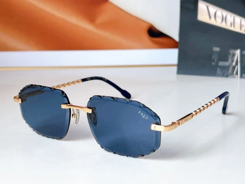 Low-cost Fred Sunglasses