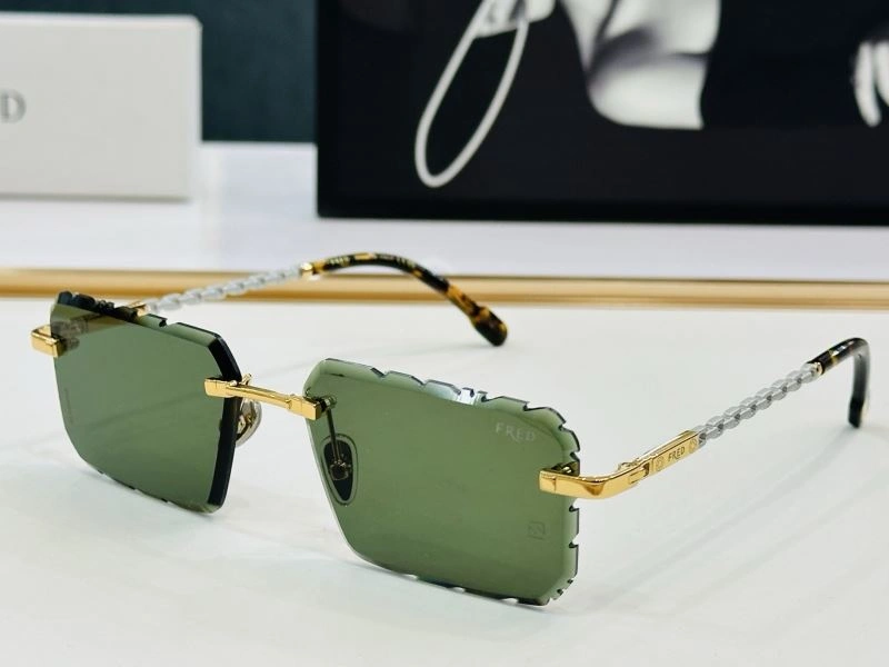 Brand-authenticated Fred Sunglasses