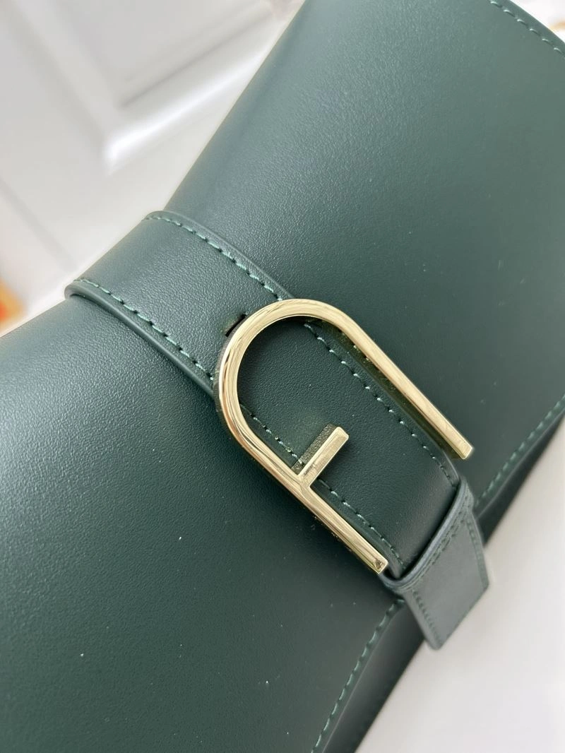 Accurate model Furla Satchel Bags
