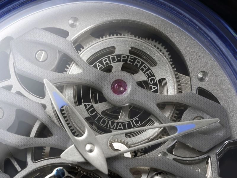 Official GIRARD-PERREGAUX Watches