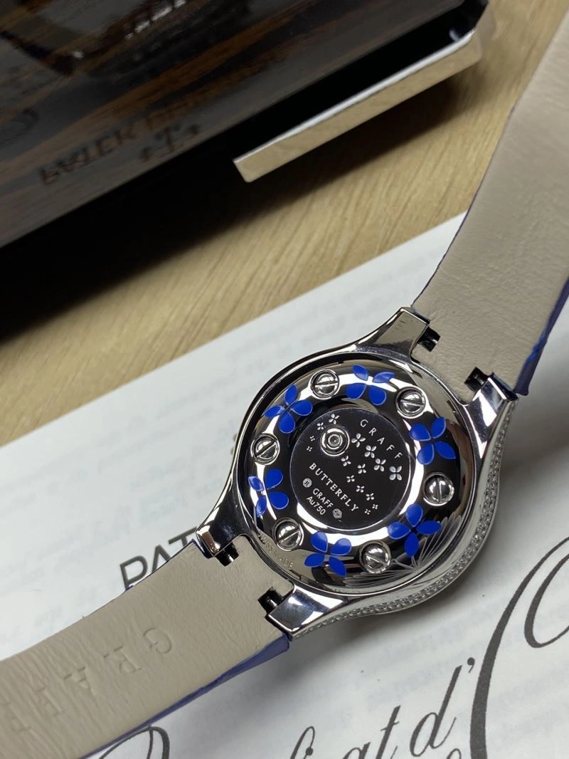 Top mirror GLASHUTTE Watches
