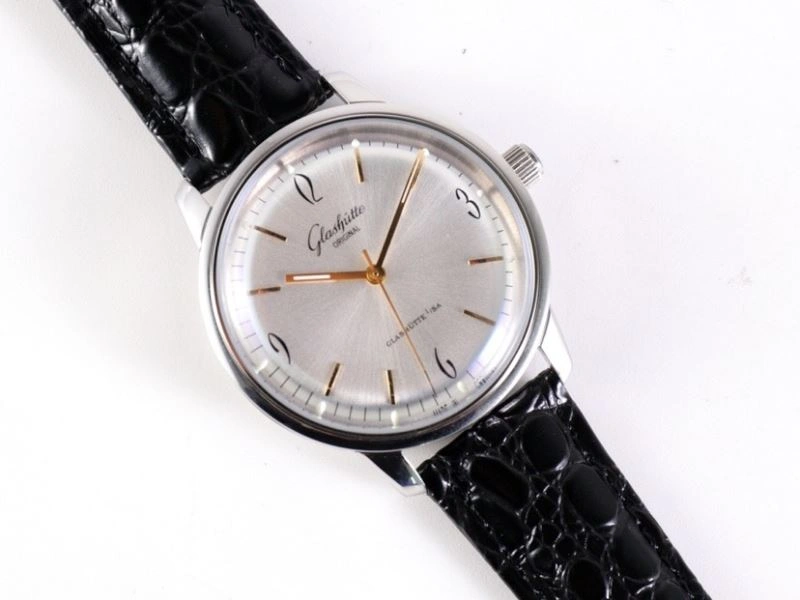 GLASHUTTE Watches