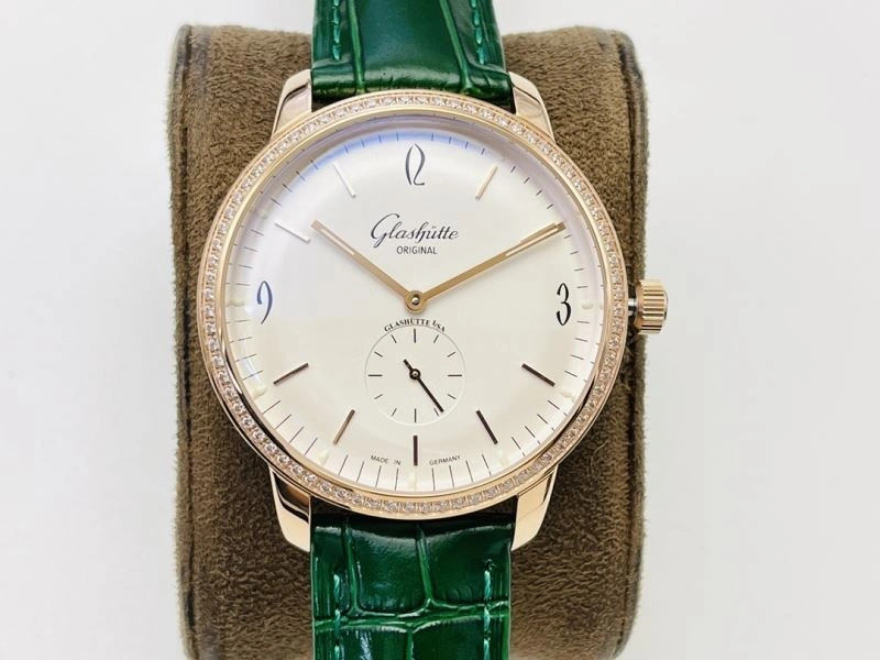 GLASHUTTE Watches
