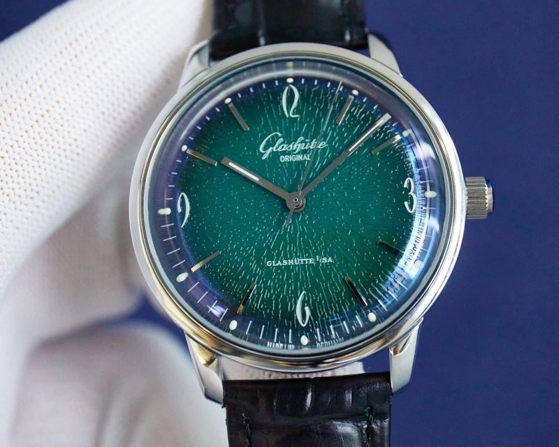 GLASHUTTE Watches