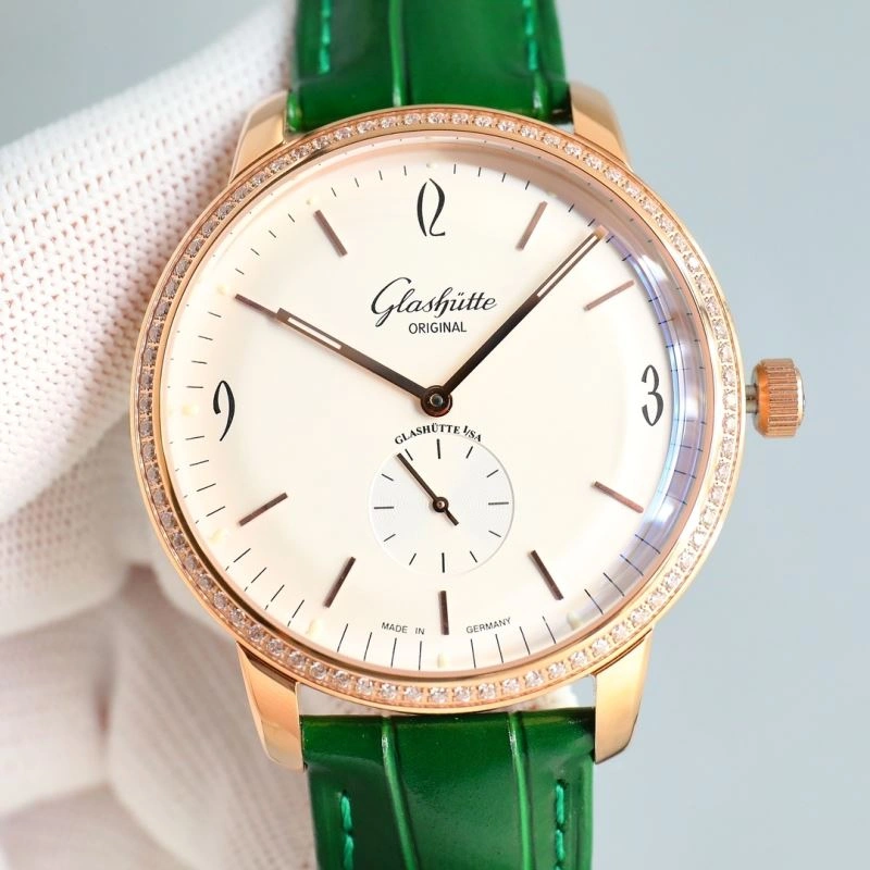 Accurate model GLASHUTTE Watches