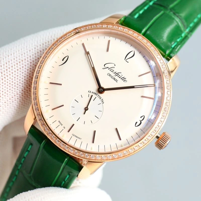Accurate model GLASHUTTE Watches