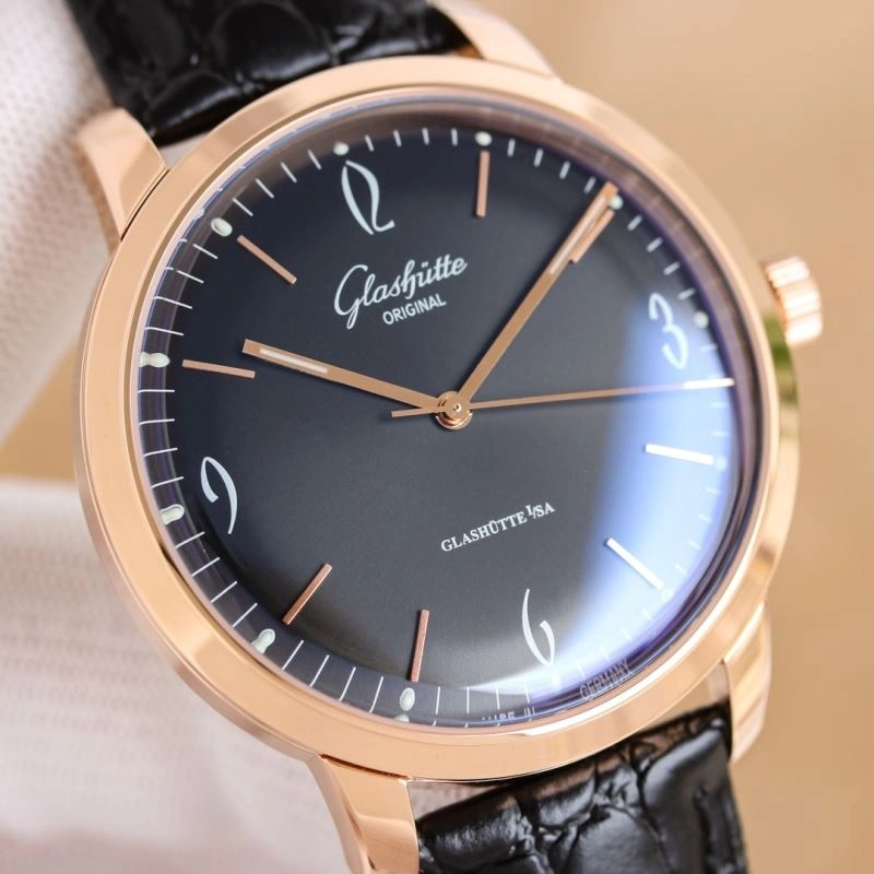 Accurate model GLASHUTTE Watches
