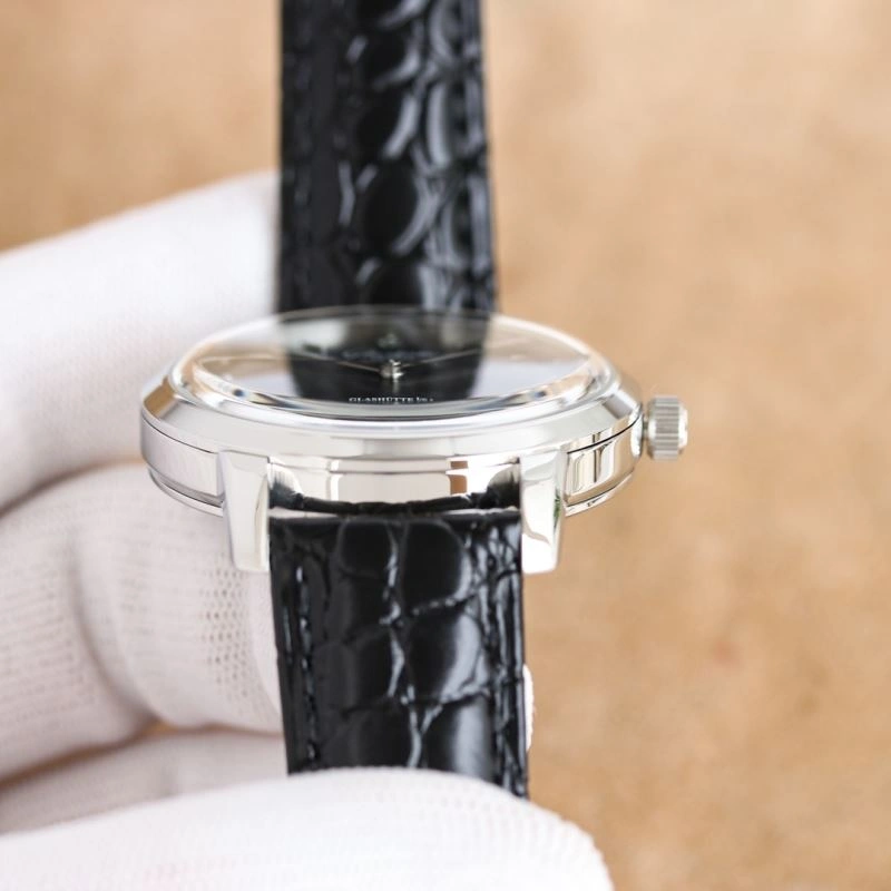Brand-authenticated GLASHUTTE Watches
