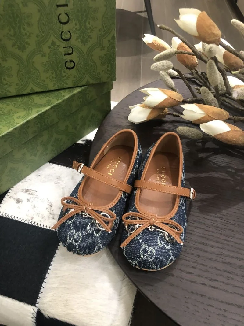 GUCCI SHOES