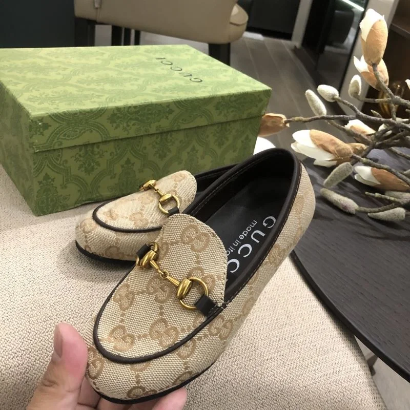 Low-cost GUCCI SHOES