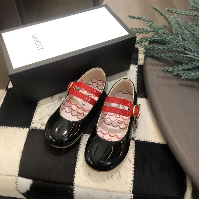 GUCCI SHOES
