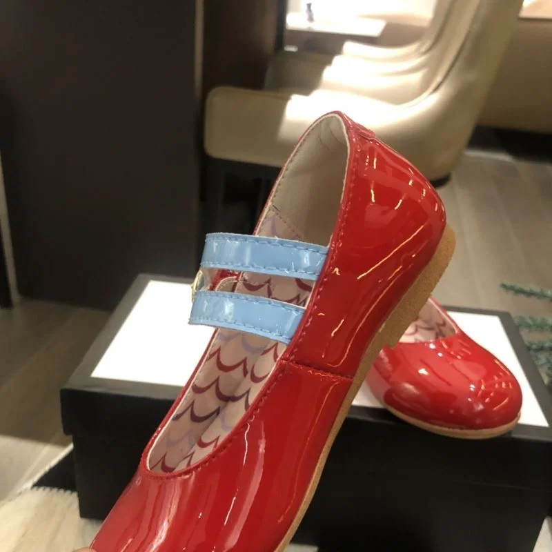 Accurate model GUCCI SHOES