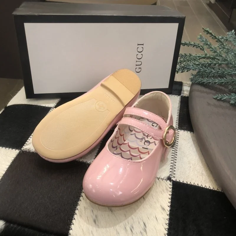 Precise copy GUCCI SHOES