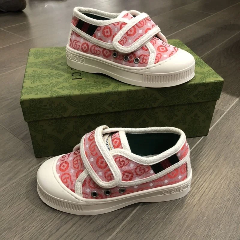 Accurate model GUCCI SHOES