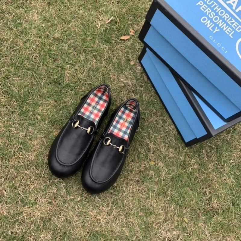 GUCCI SHOES