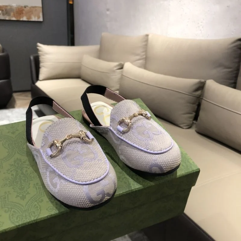 Accurate model GUCCI SHOES